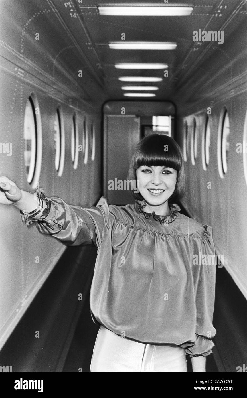 Linda Williams from Schiphol to Dublin leaving for participation ...