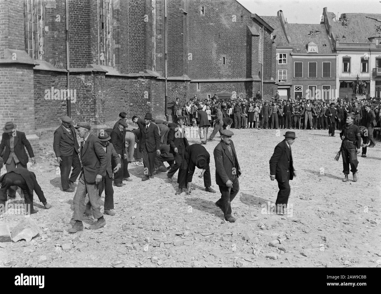 Collaborators world war ii hi-res stock photography and images - Alamy