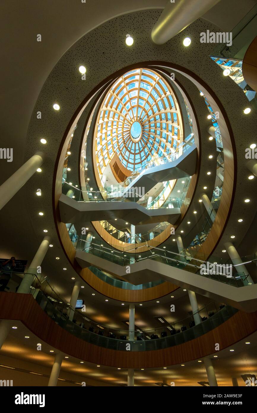 The modern Central Library of Liverpool Stock Photo - Alamy