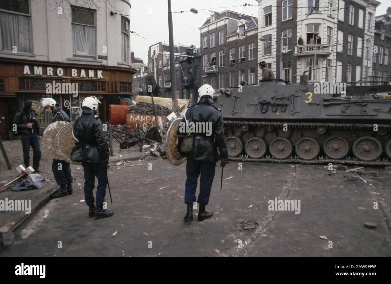 Tank barricades hi-res stock photography and images - Alamy