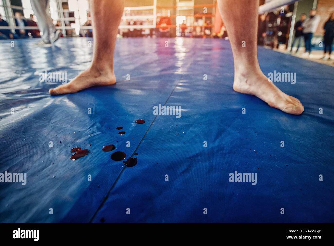 Mma blood hi-res stock photography and images - Alamy
