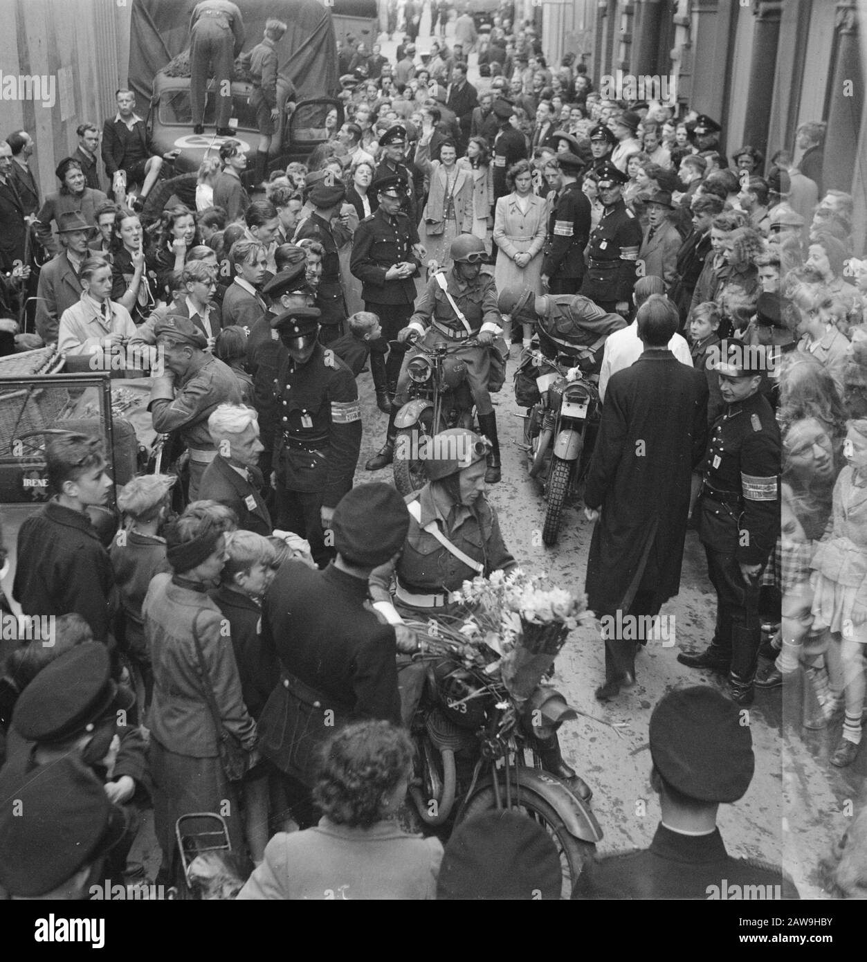 Army: Princess Irene Brigade Amsterdam Parade Princess Irene Brigade in ...