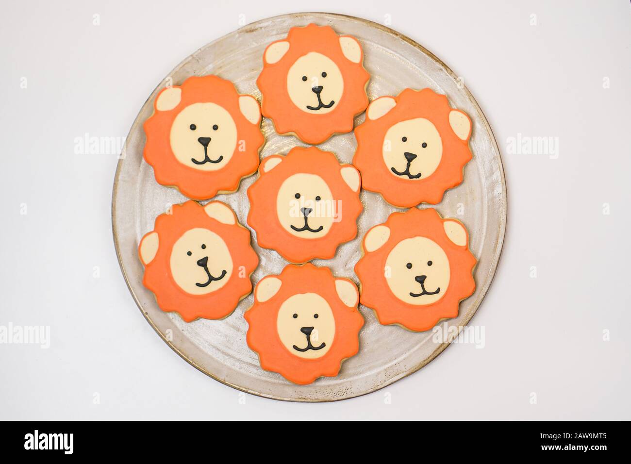 Lion confectionery hi-res stock photography and images - Alamy