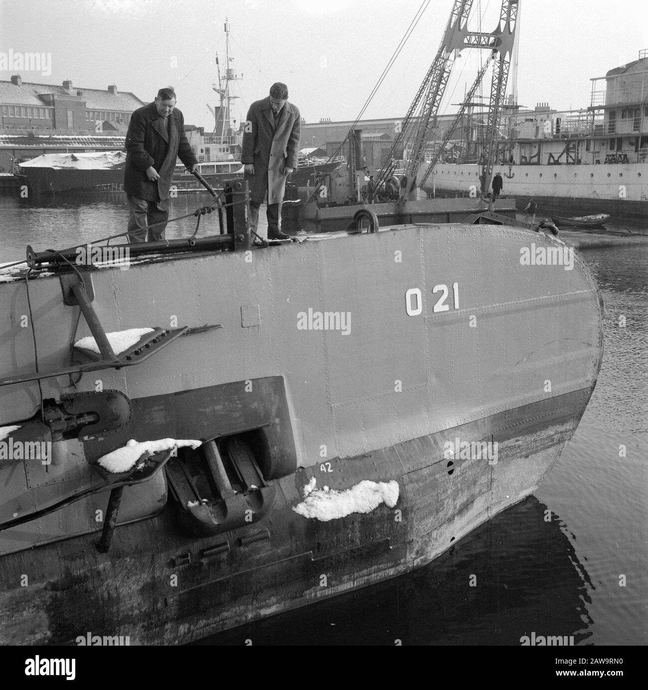 Submarine o 21 hi-res stock photography and images - Alamy