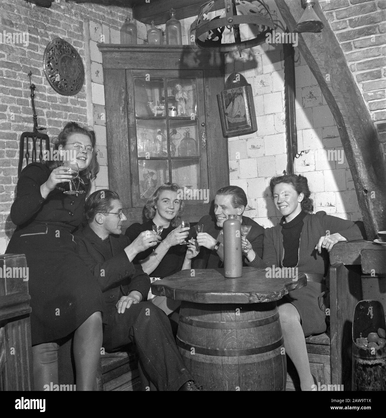 31 december 1945 hi-res stock photography and images - Alamy