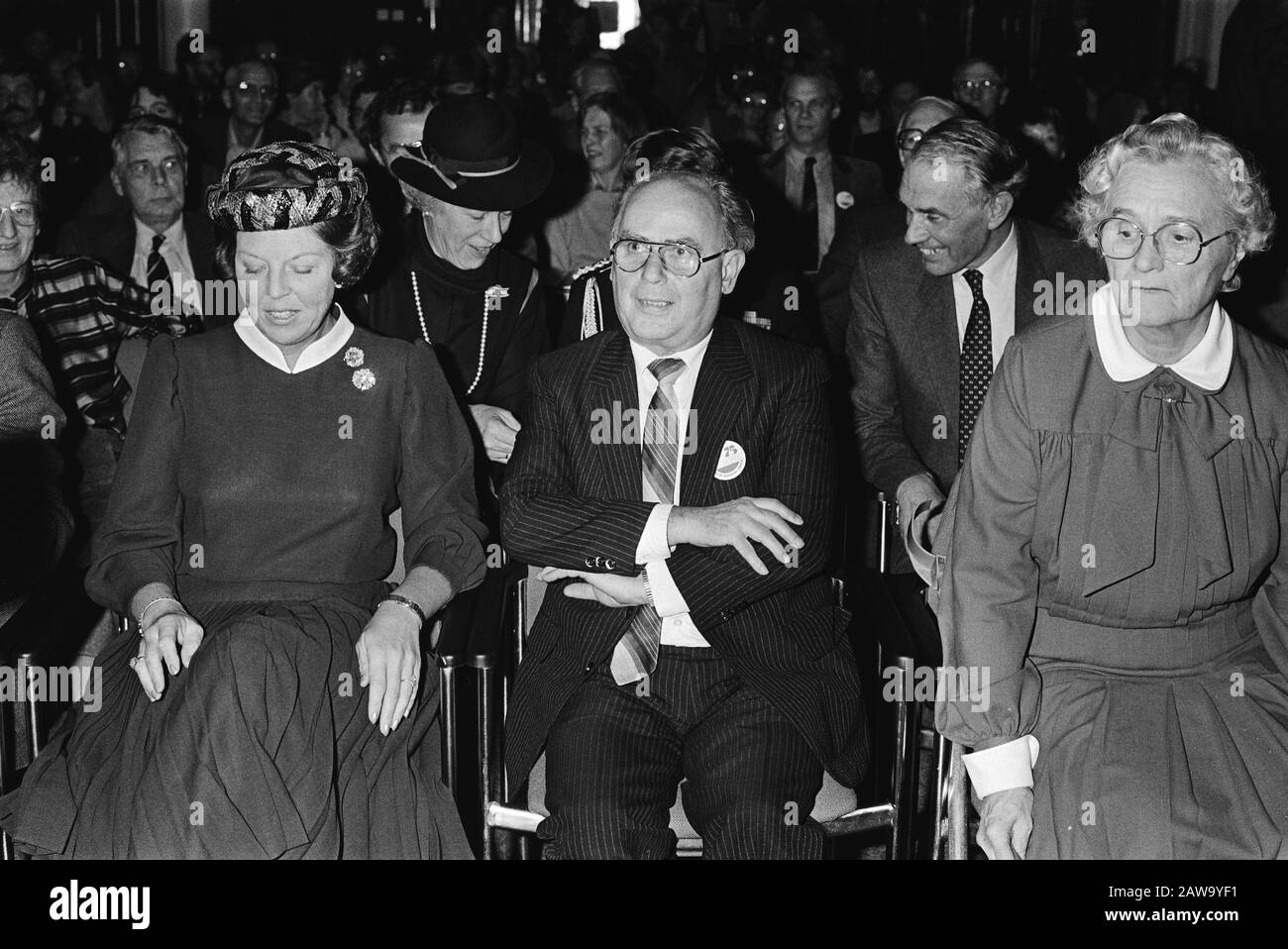 Welfare Congress '83 Queen Beatrix and rightmost Ms. Marga Klompé. Date ...