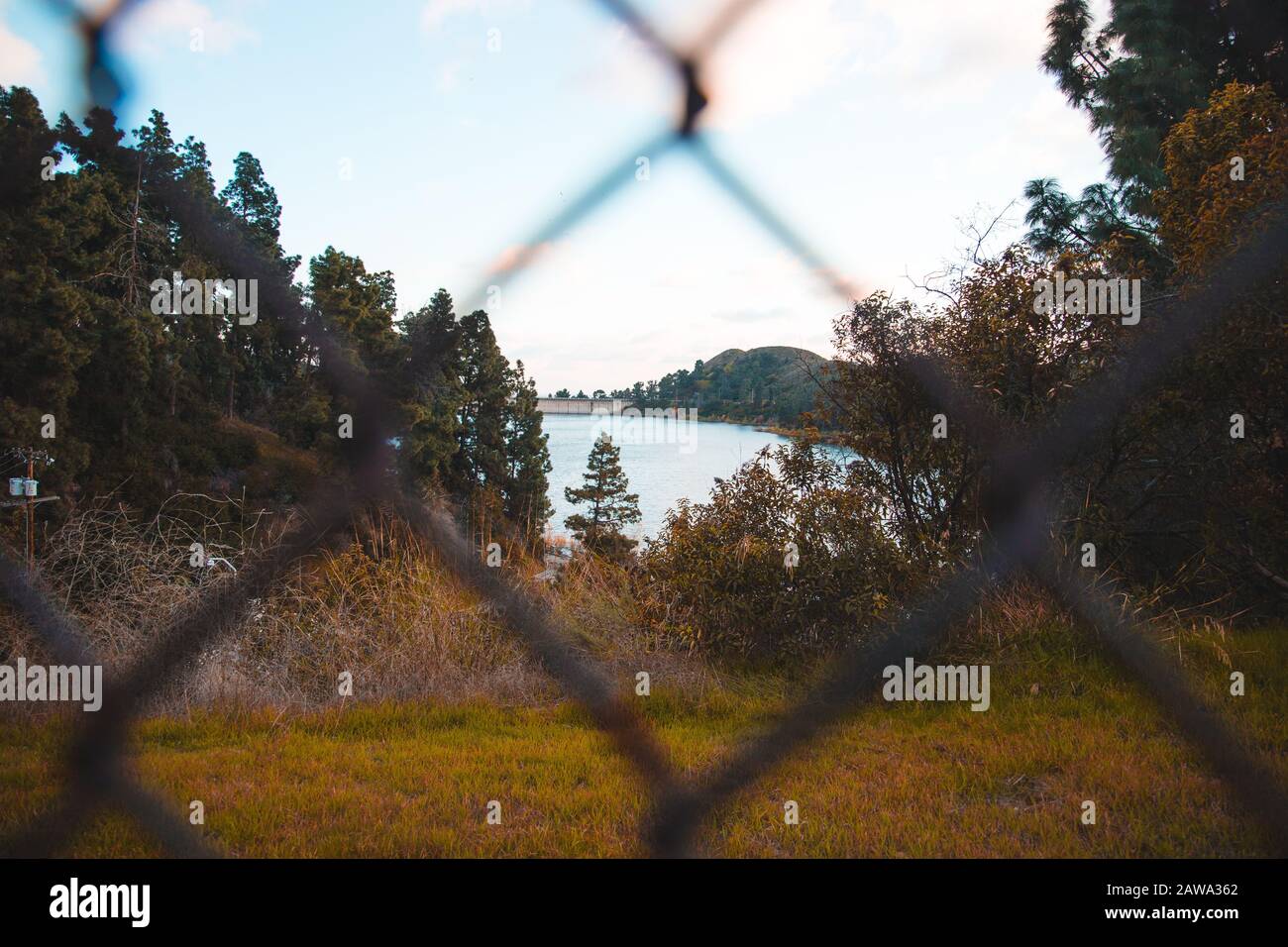 Hollywood reservoir dam hi-res stock photography and images - Alamy