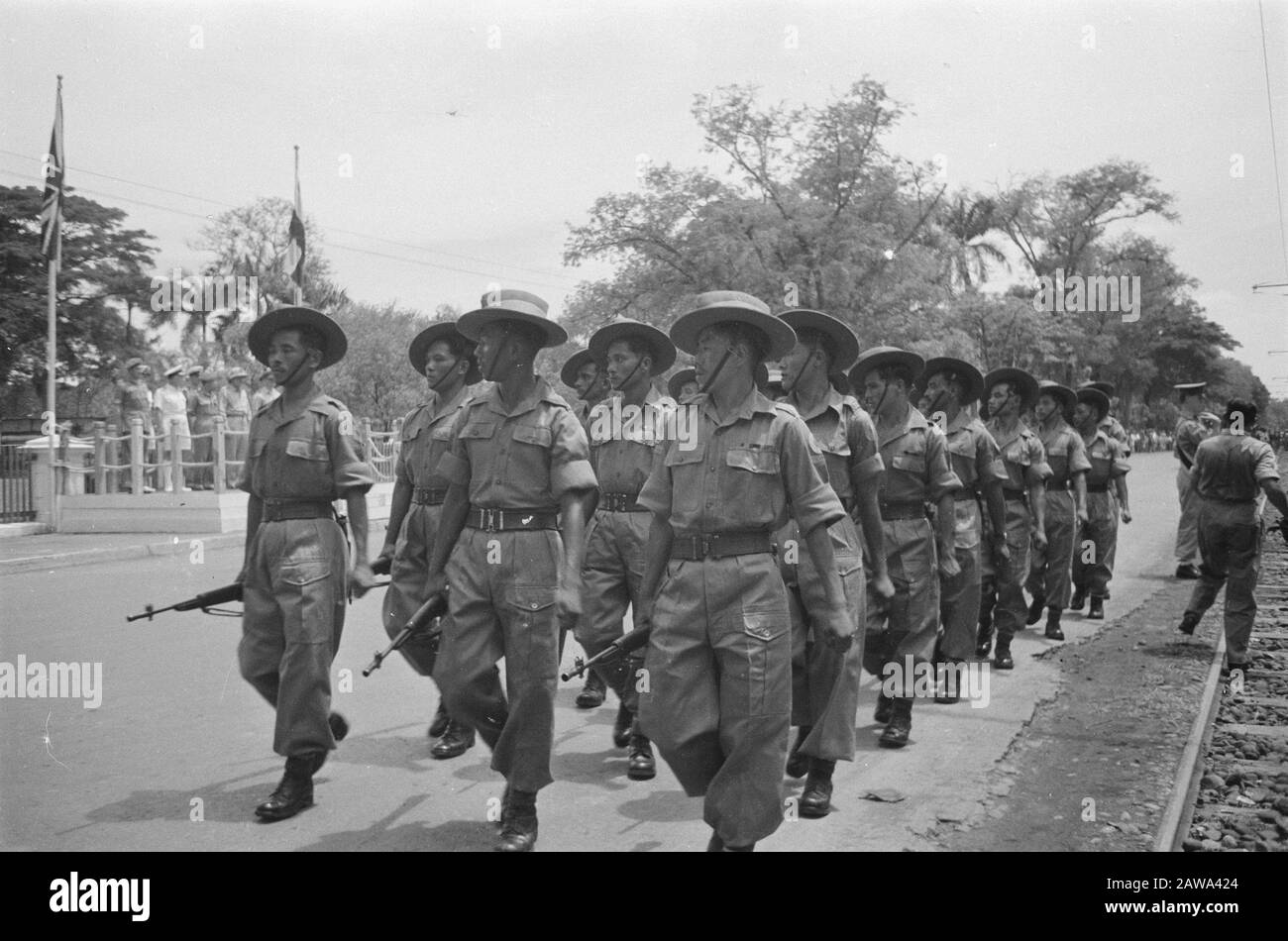 Festivities in the transfer and withdrawal of British troops from ...