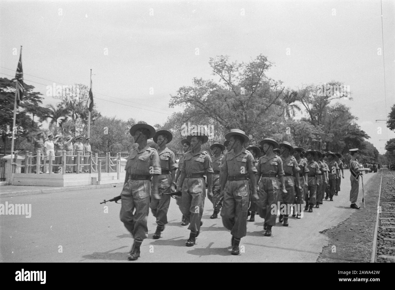 Festivities in the transfer and withdrawal of British troops from ...