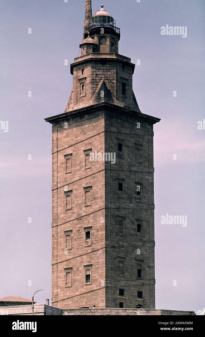 Lupo romano hi-res stock photography and images - Alamy