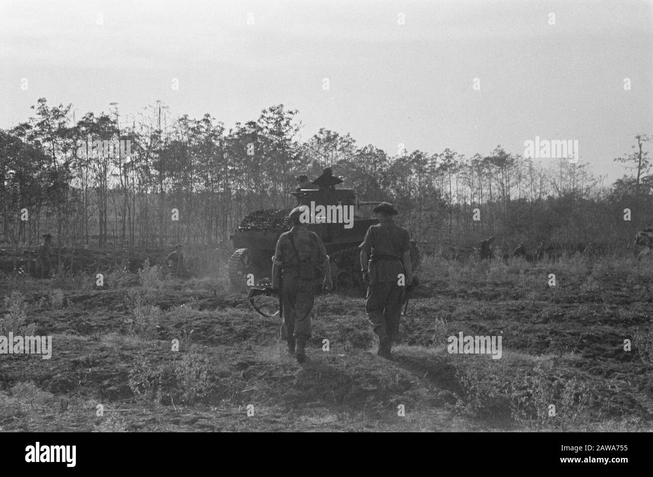 M3A1 Stuart tank Atlas [e squadron Vechtwagens KNIL?] Date: 1946 ...