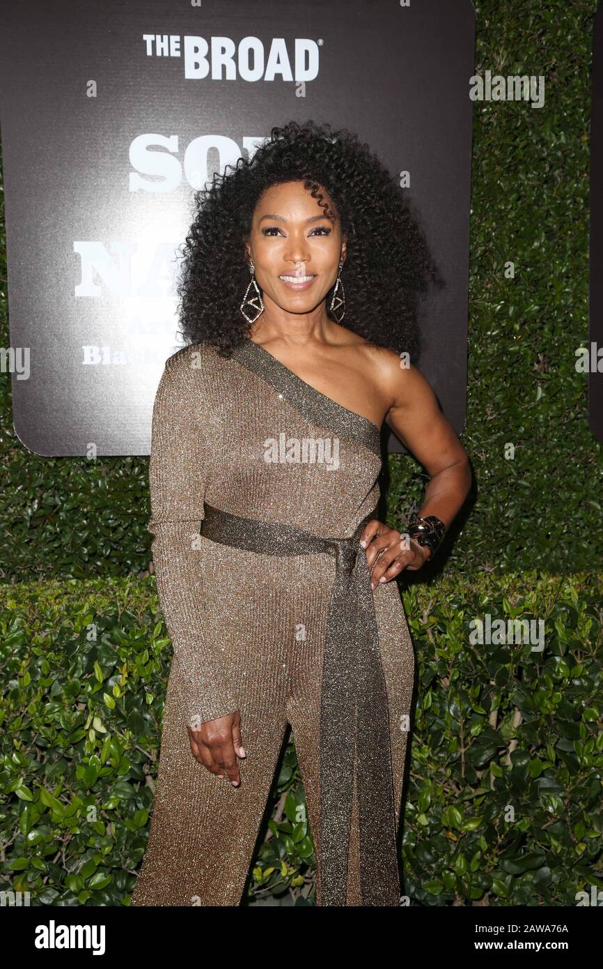 Los Angeles Ca Usa Angela Bassett At The Broad Museum Celebrates The Opening Of Soul Of A