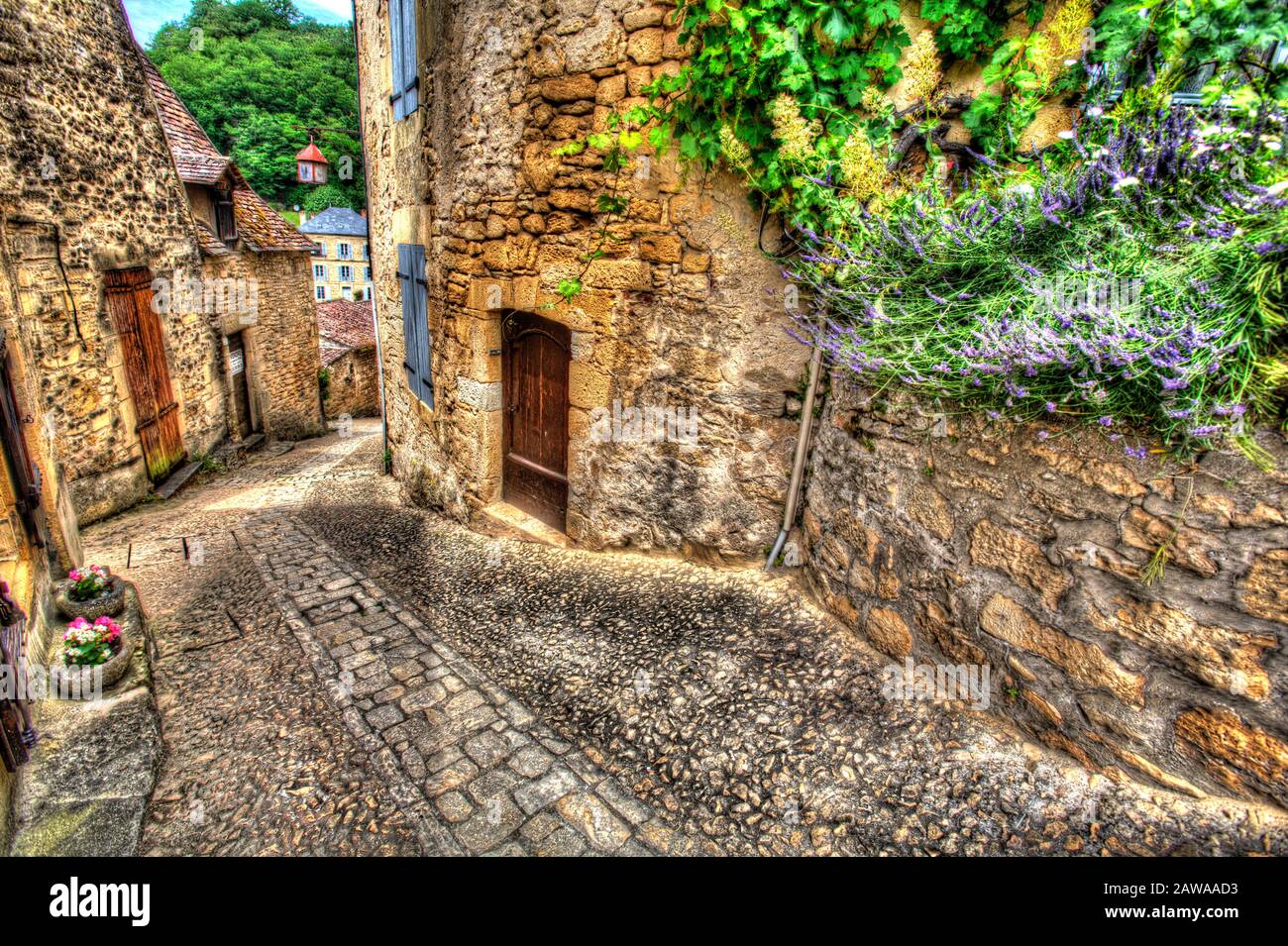Village of Beynac-et-Cazenac, France. Artistic view of Beynac’s steep ...