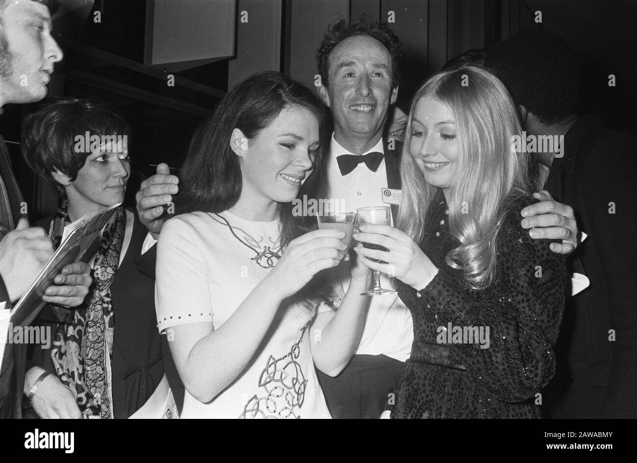 Mary hopkin eurovision 1970 hi-res stock photography and images - Alamy