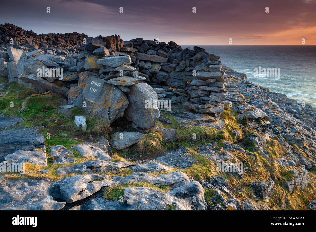 Inis meain island hi-res stock photography and images - Alamy