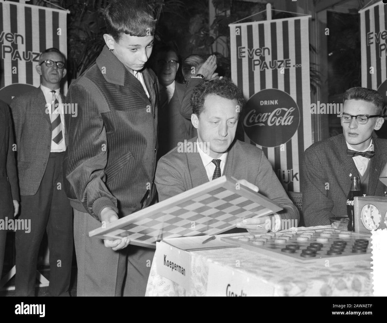 Dutch People Savior guest of honor at the fifth round World dams ...