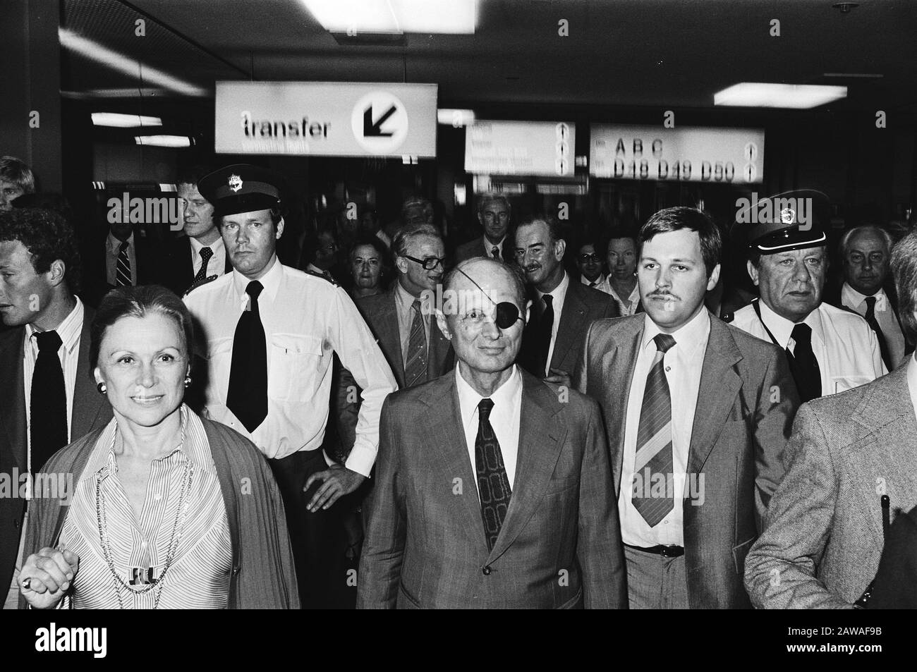 Israeli Foreign Minister Moshe Dayan and his wife Rachel Korem arrive ...