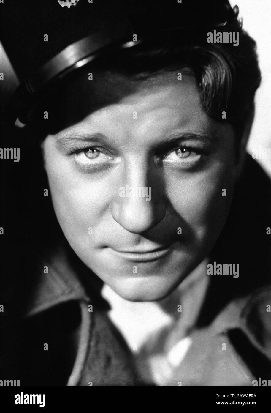 1938 , FRANCE : The movie actor JEAN GABIN ( 1904 - 1976 ...