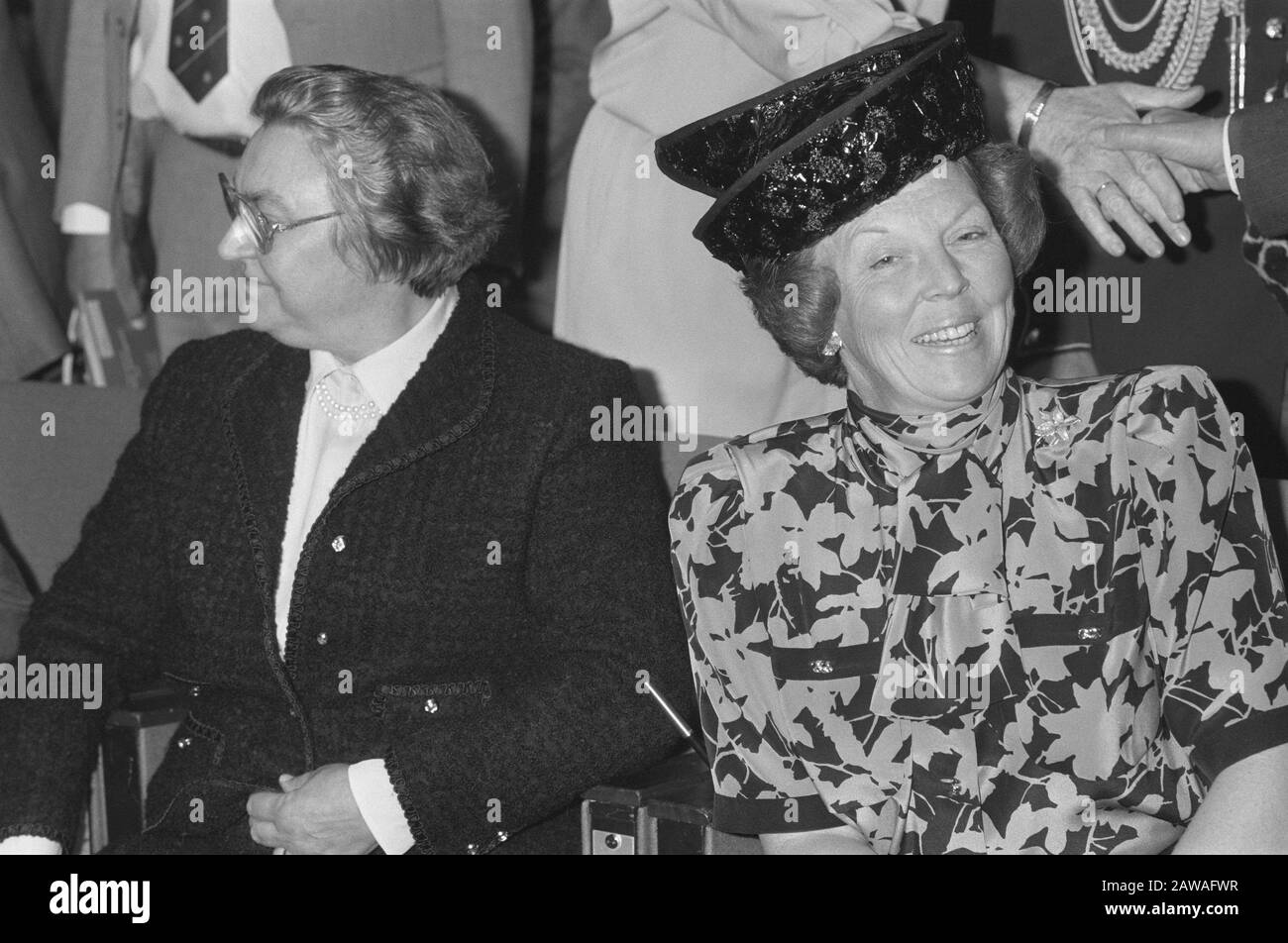 Queen beatrix arrival Black and White Stock Photos & Images - Alamy