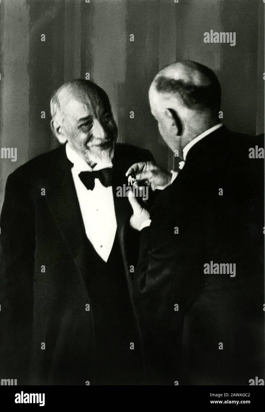 1935 paris hi-res stock photography and images - Alamy