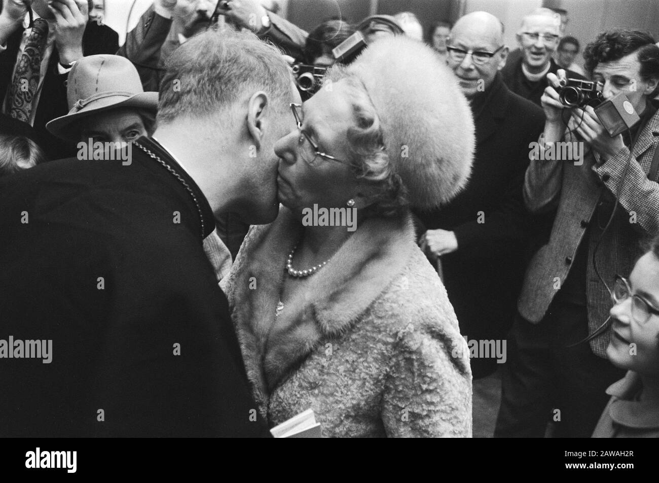 Catholic Bishop Ordination High Resolution Stock Photography and Images ...
