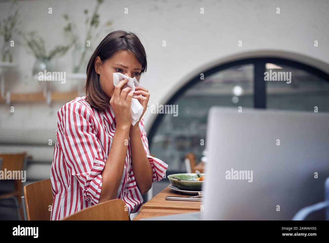 Sick computer hi-res stock photography and images - Alamy