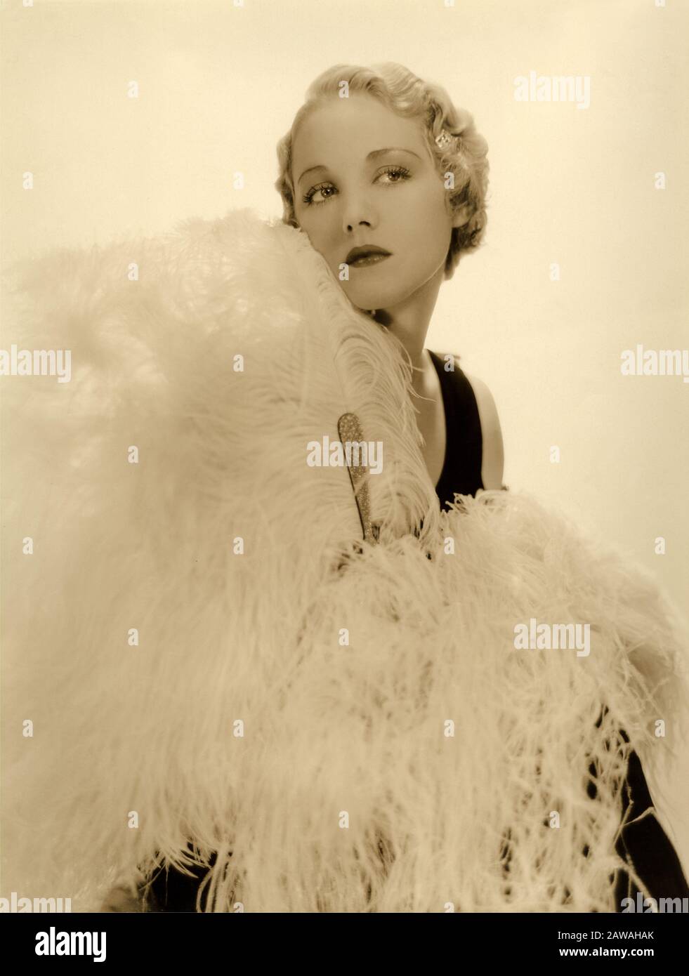 1930 ca , LOS ANGELES , USA : The movie actress LEILA HYAMS ( 1905 ...