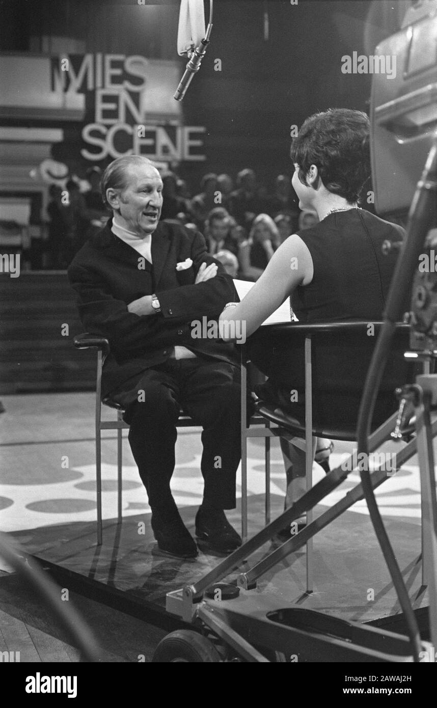 Mies and Scene Alex de Haas in the chair by Mies Bouwman Date: March 14 ...