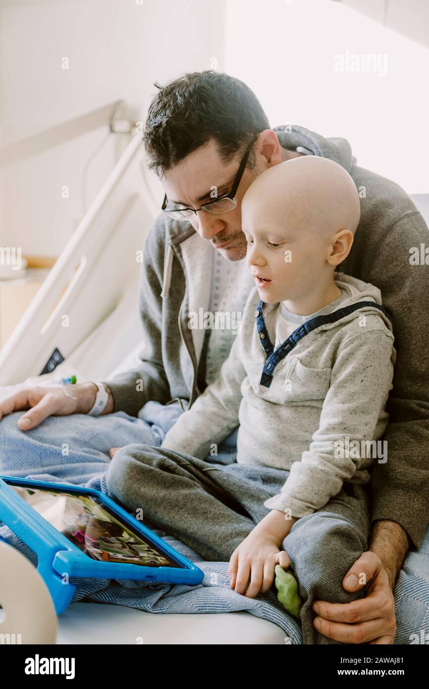 Recovering from surgery hi-res stock photography and images - Alamy