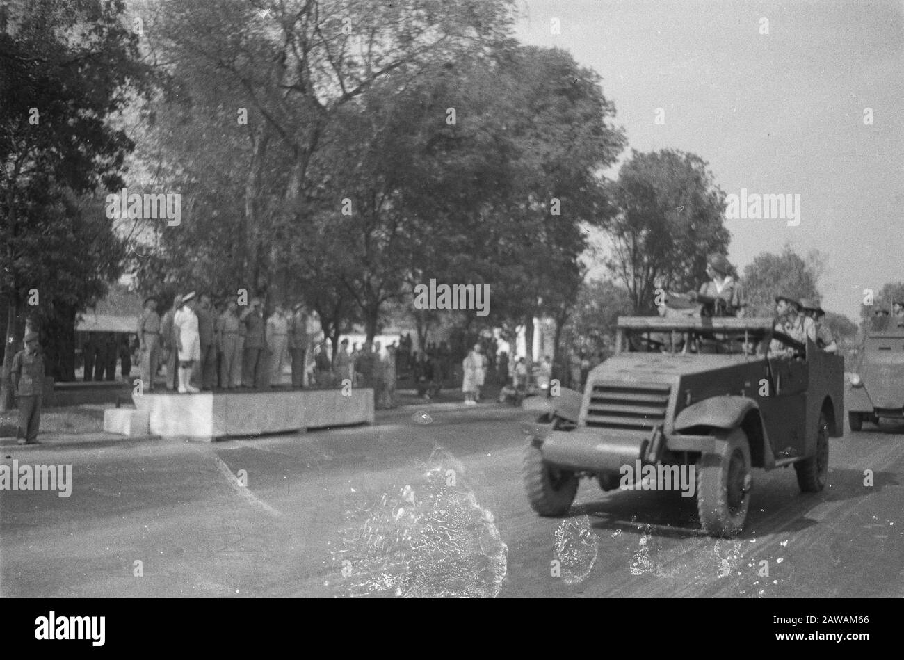 parade for the British General Montagu Stopford Military weapon ...