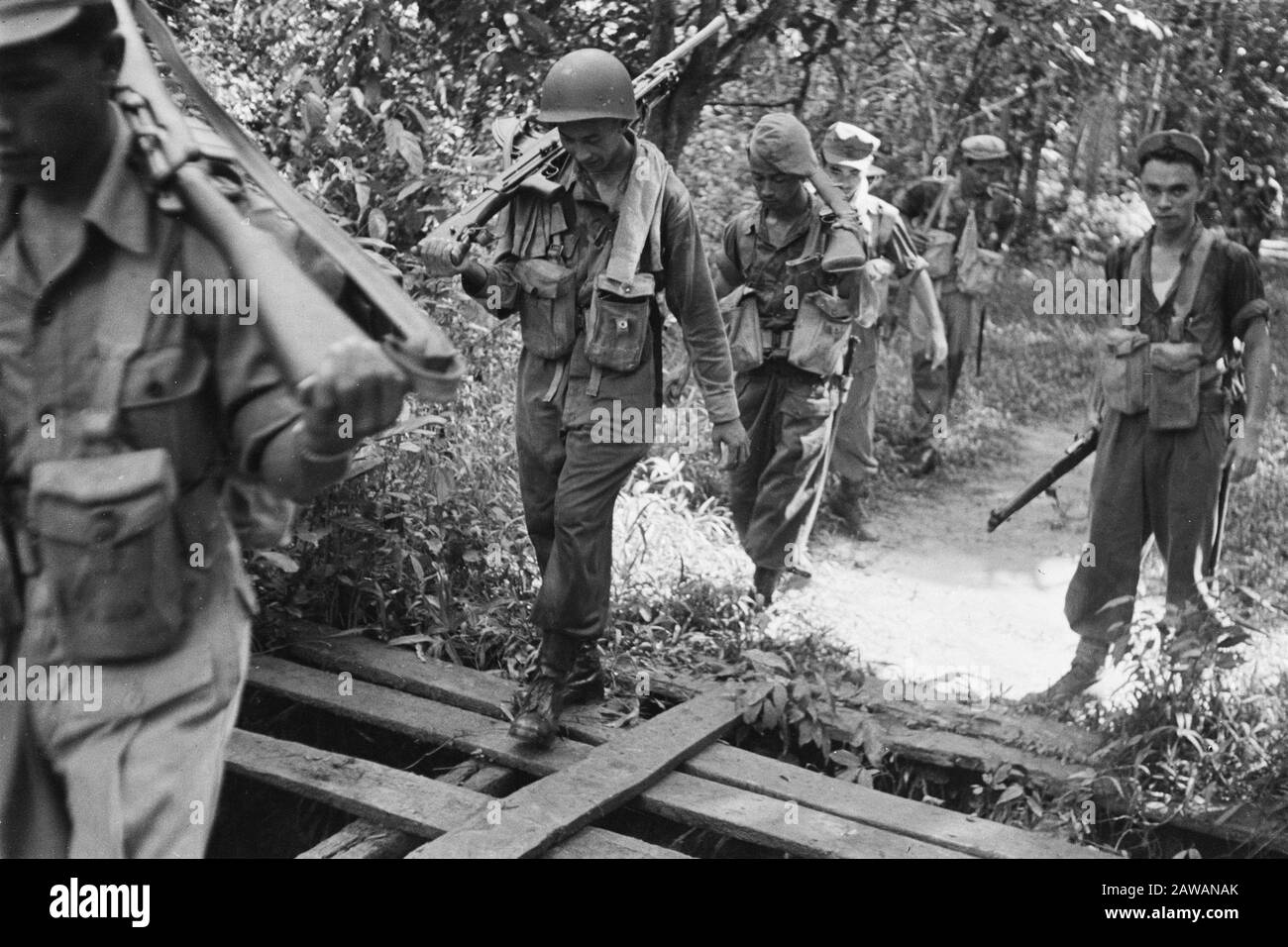 Borneo Soldiers on patrol Date: February 1947 Location: Borneo ...