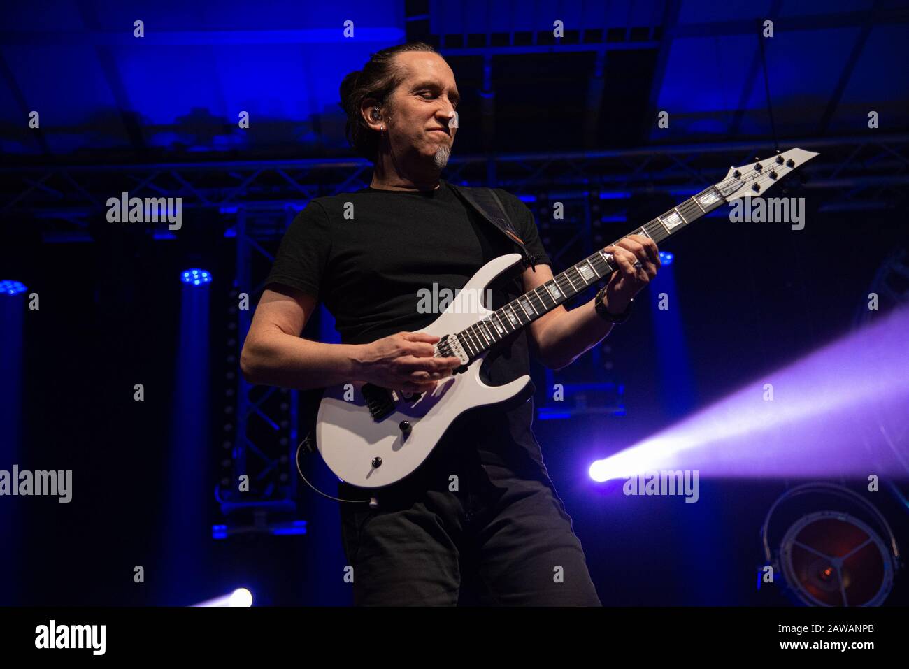 Roreto Di Cherasco, Italy. 07th Feb, 2020. The American guitarist Neil ...