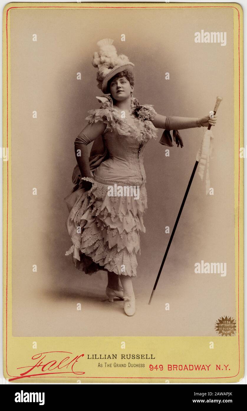 1890 , New York , USA : The celebrated american dancer and actress ...