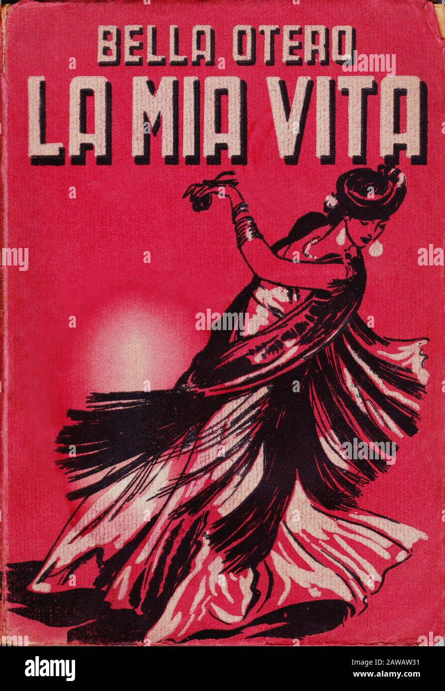 1944 , ITALY : The celebrated Opera singer and dancer , demi-mondaine ...