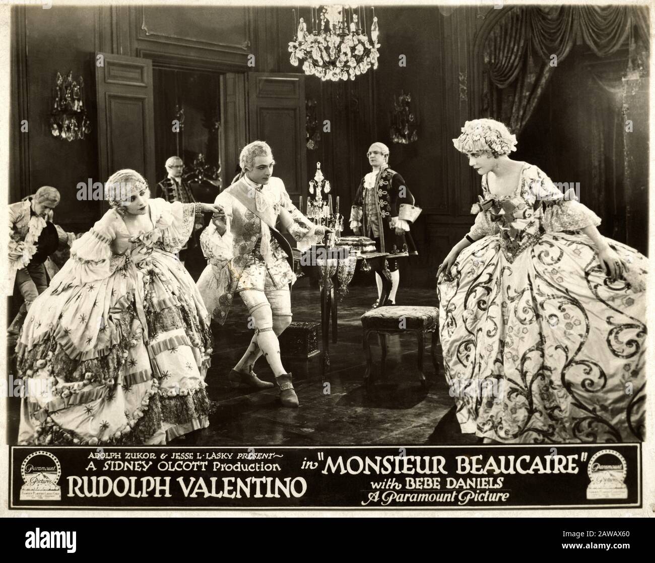 1924 , USA: The italian silent movie actor RUDOLPH VALENTINO ( 1895 ...