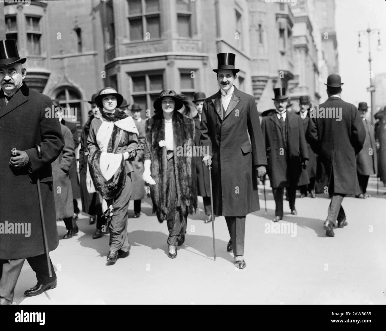 1914 ca , New York , USA : The rich heir of celebrated New York ...