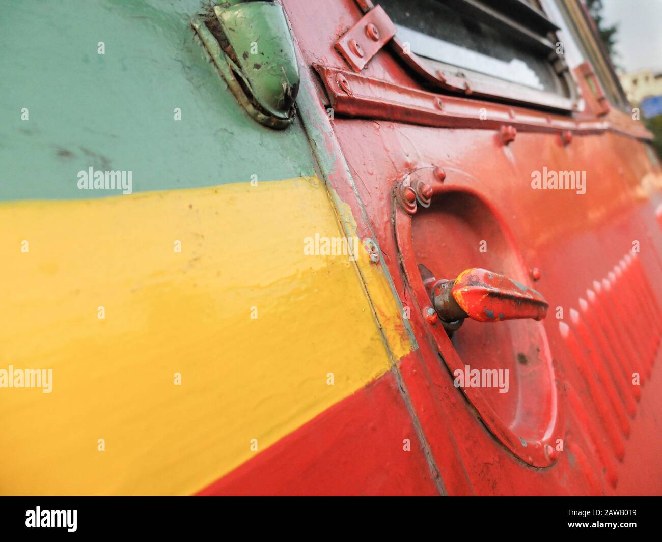 Bus back view hi-res stock photography and images - Alamy