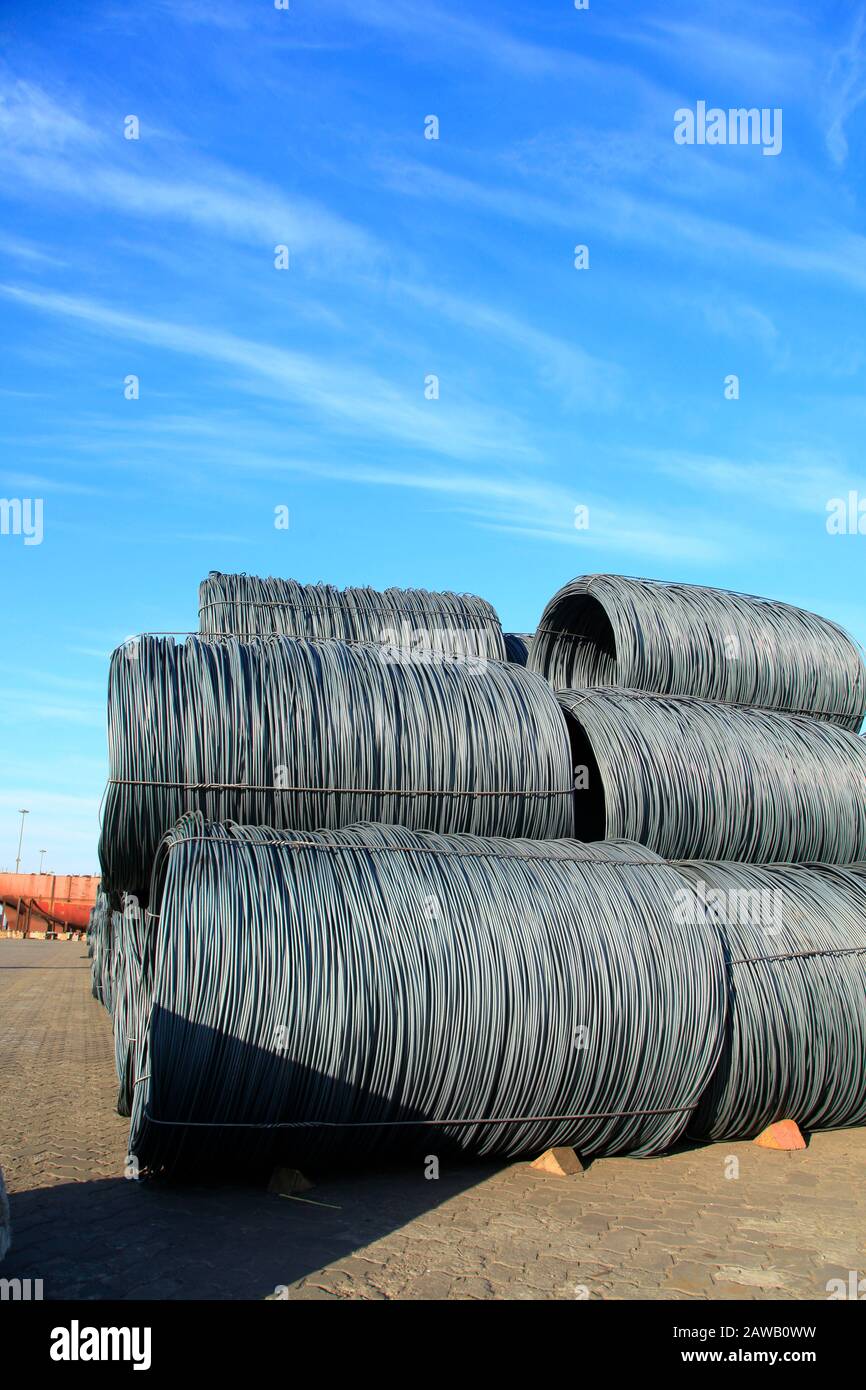 Steel wire rod Stock Photo - Alamy