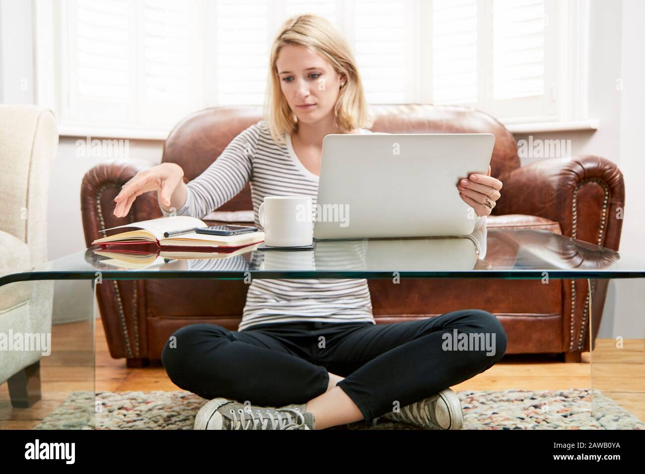 From working life hi-res stock photography and images - Alamy