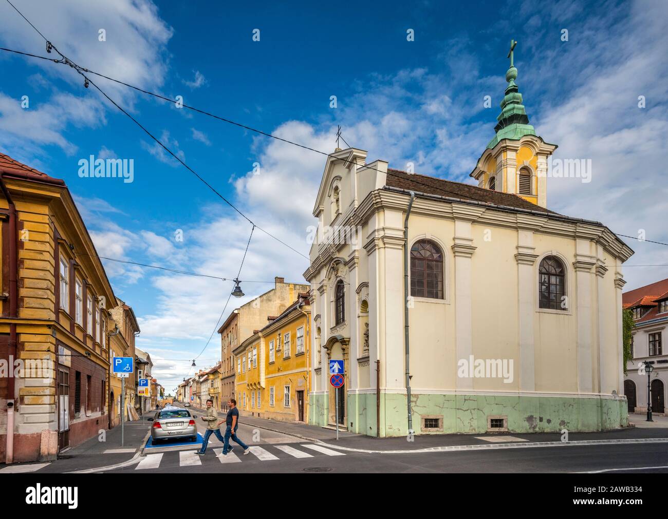 Charity hospital hi-res stock photography and images - Alamy