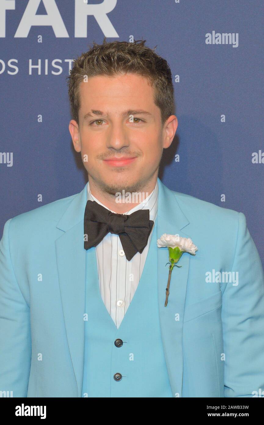 Charlie puth hi-res stock photography and images - Alamy