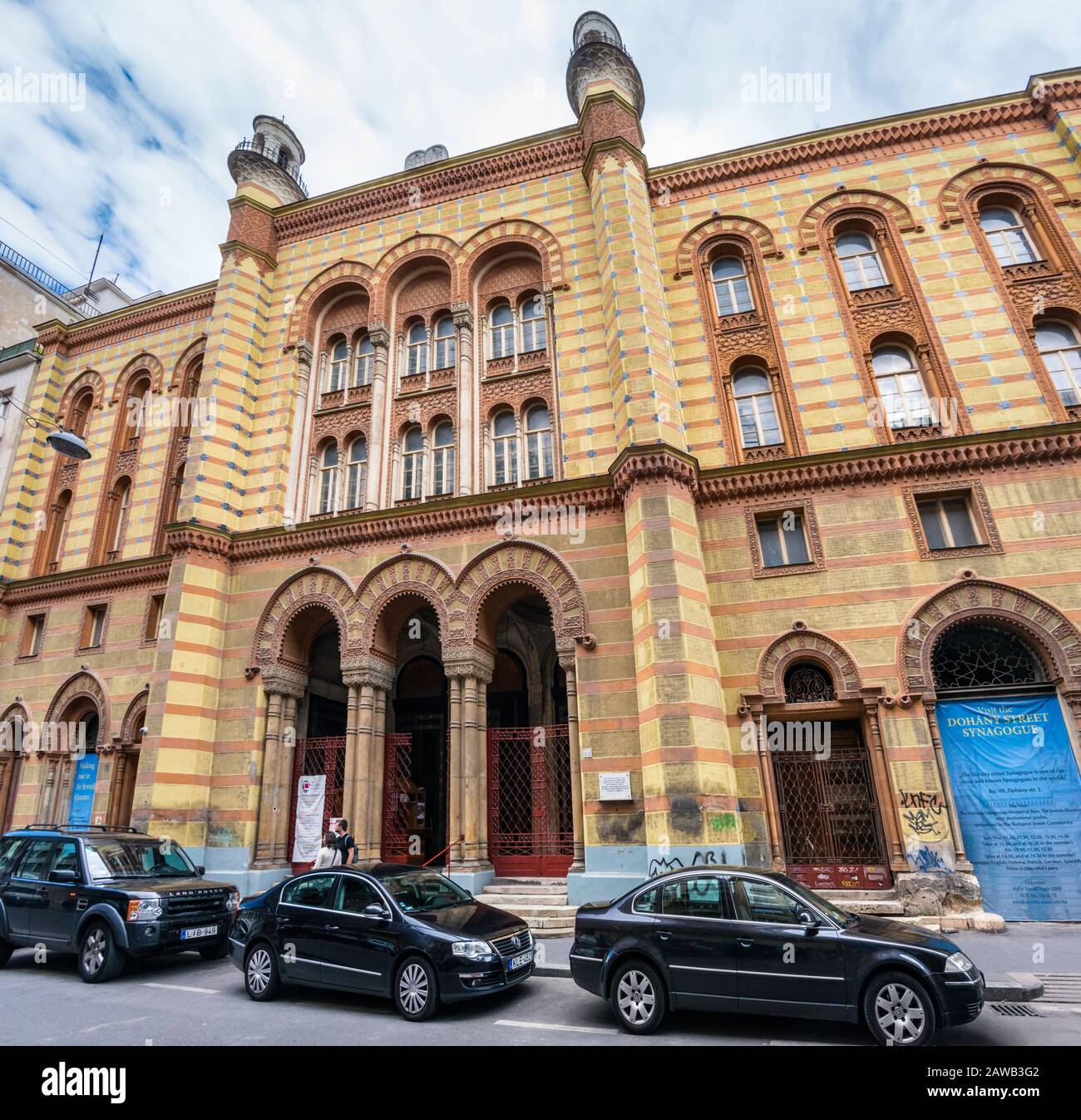 Rumbach Street Synagogue, Moorish Revival style, in Budapest, Hungary ...