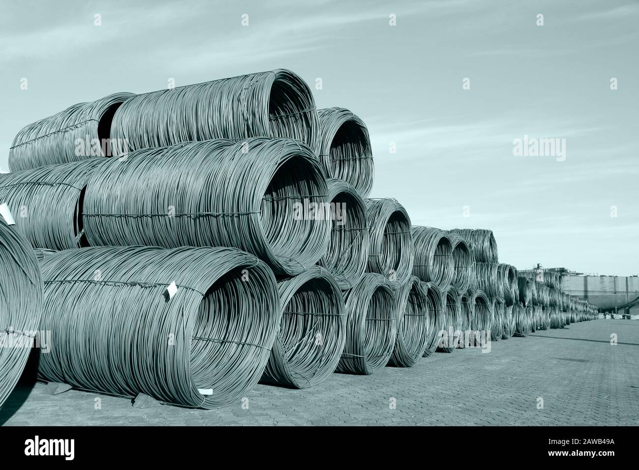 Steel wire rod Stock Photo - Alamy