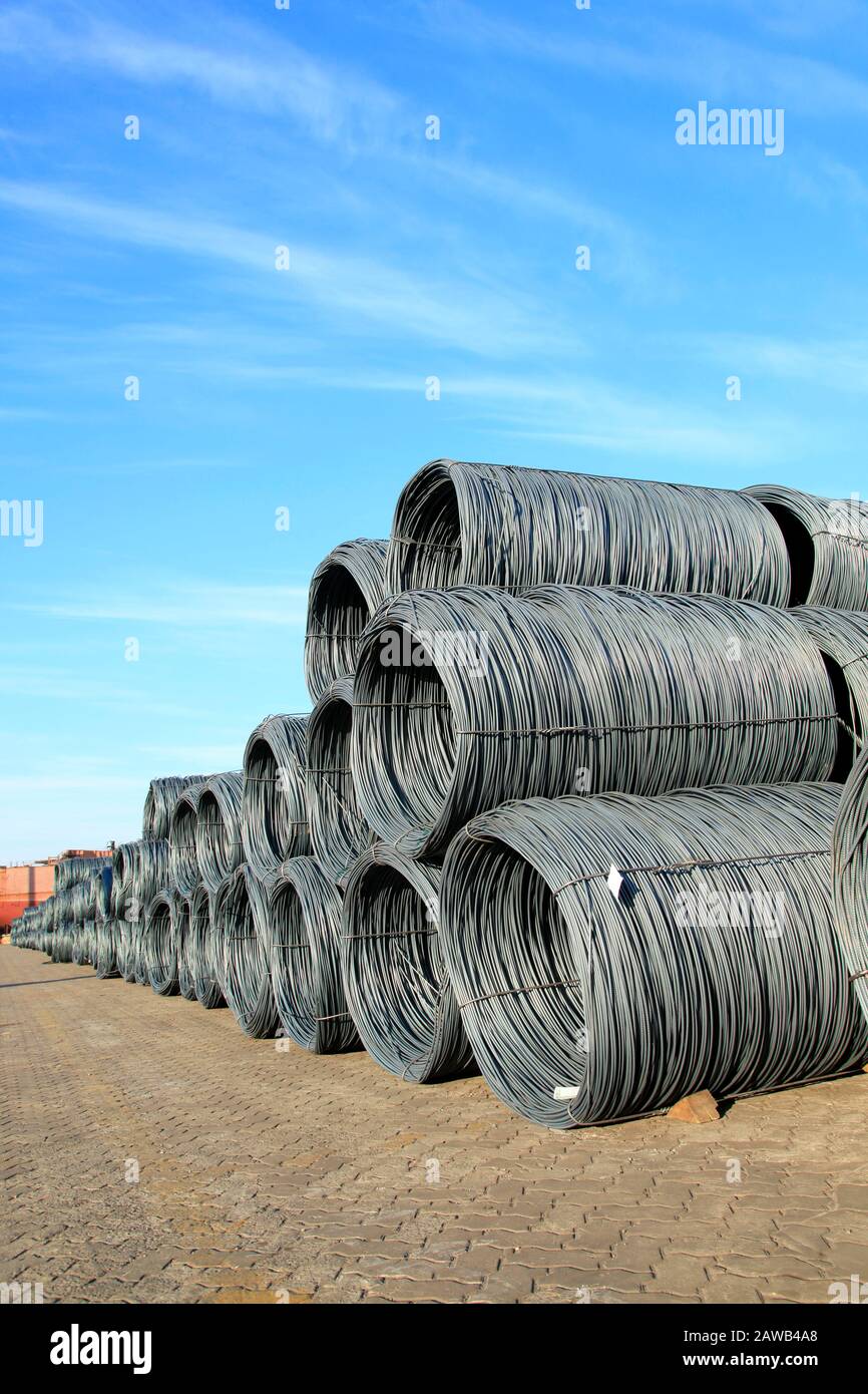 Steel wire rod Stock Photo - Alamy