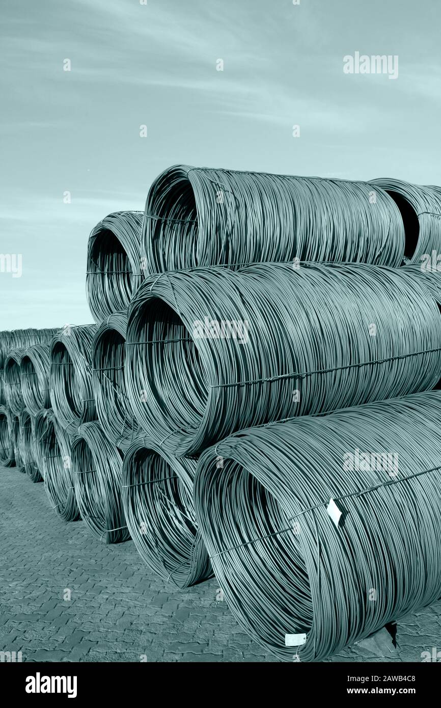 Steel wire rod Stock Photo - Alamy