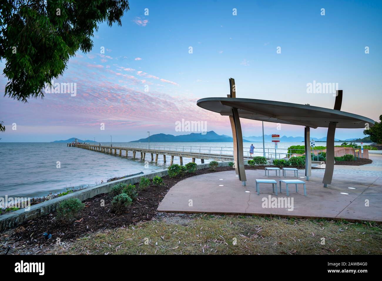 Cardwell jetty hi-res stock photography and images - Alamy