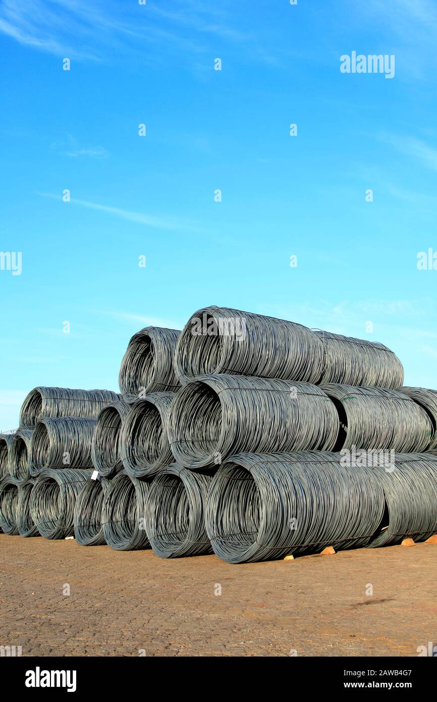 Armature winding hi-res stock photography and images - Alamy