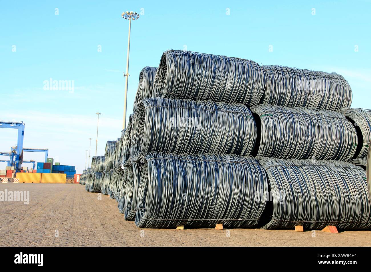 Steel wire rod Stock Photo - Alamy
