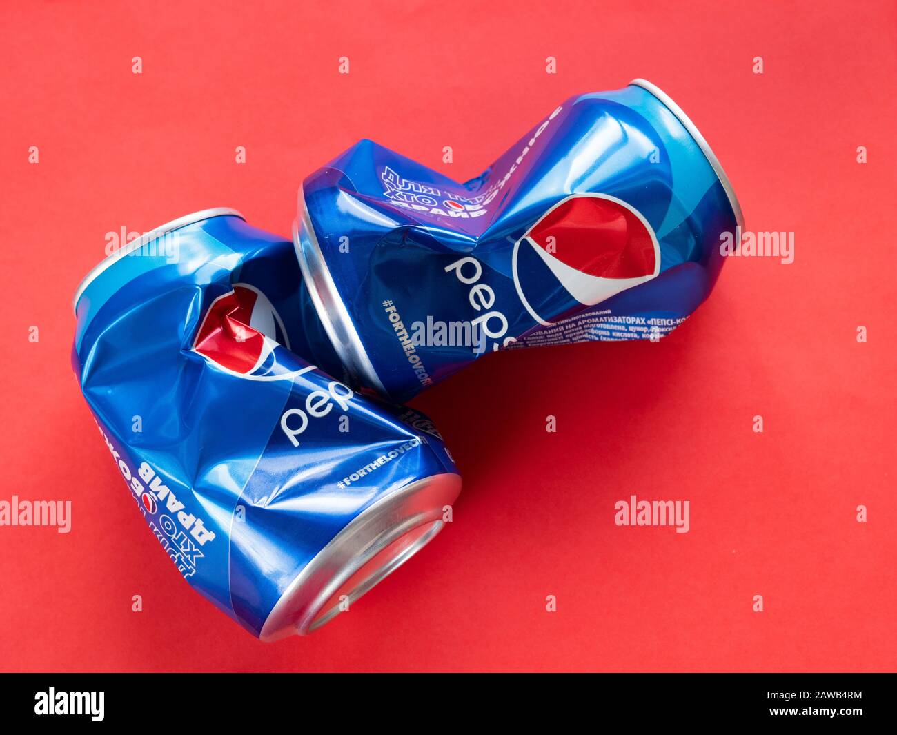 Empty pepsi cans hi-res stock photography and images - Alamy