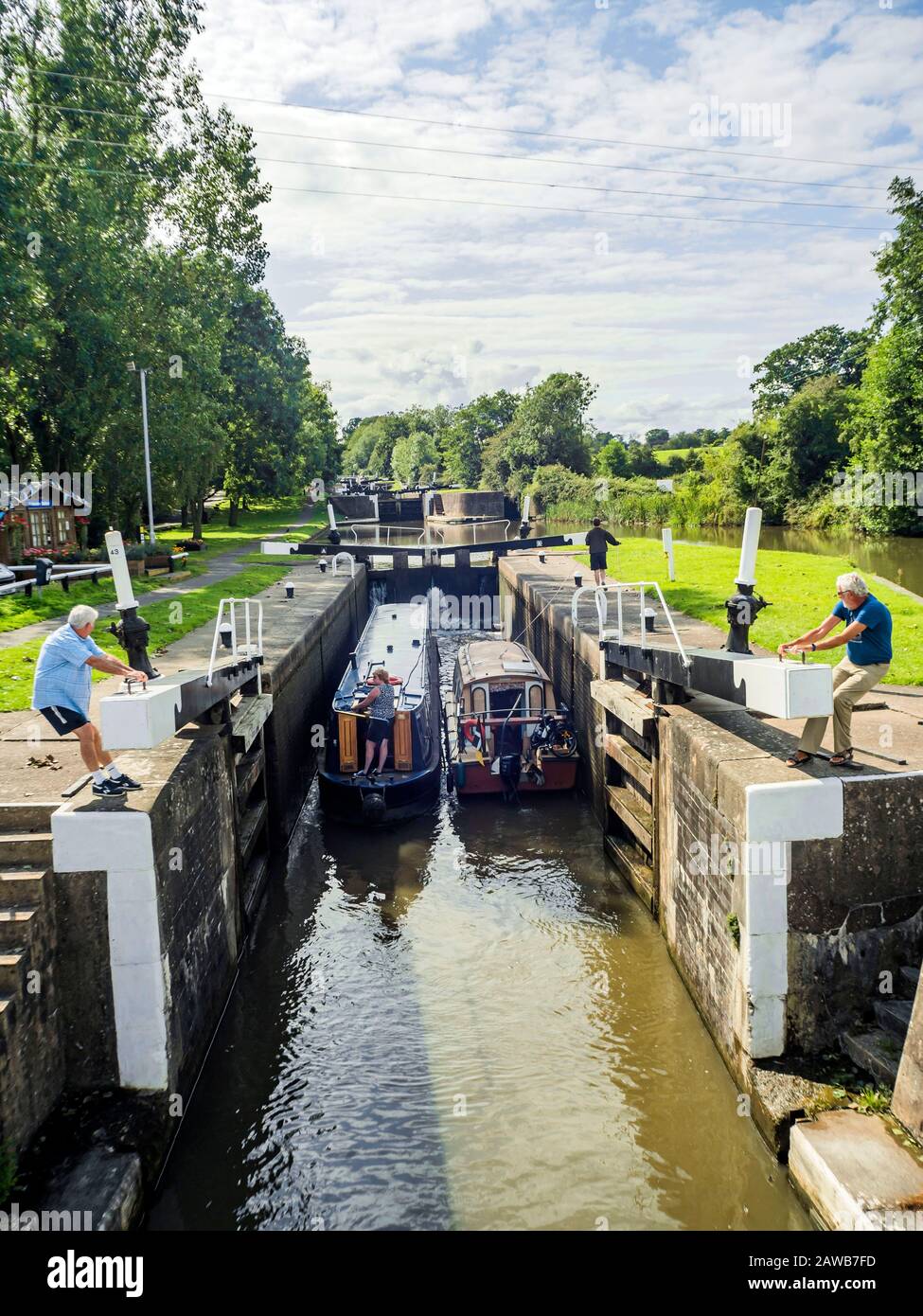 hatton locks grand union canal Stock Photo - Alamy